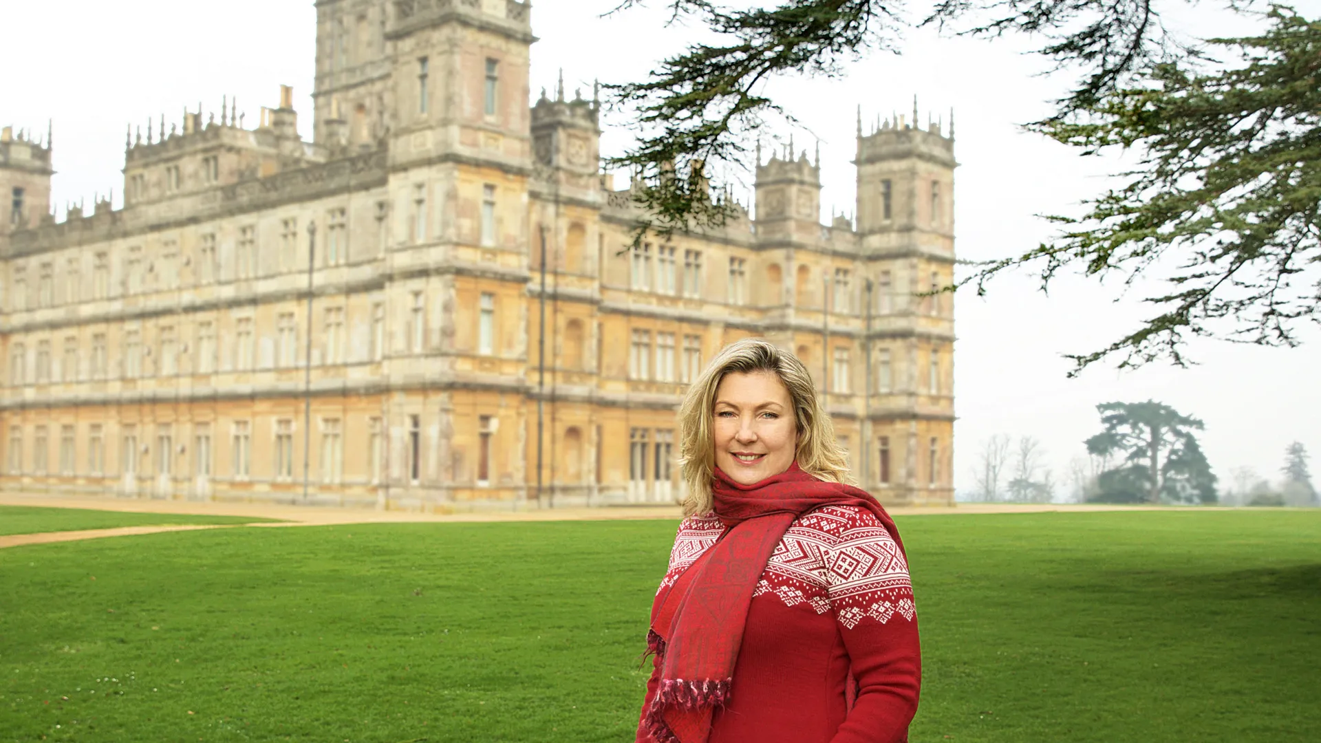 Tour the picturesque grounds of Highclere Castle | Videos | Viking Cruises